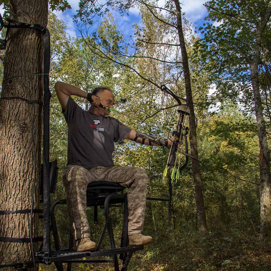 Bow Hunting Tree Stand | Skunk Ape Tree Stands | 360 Swivel Tree Stand
